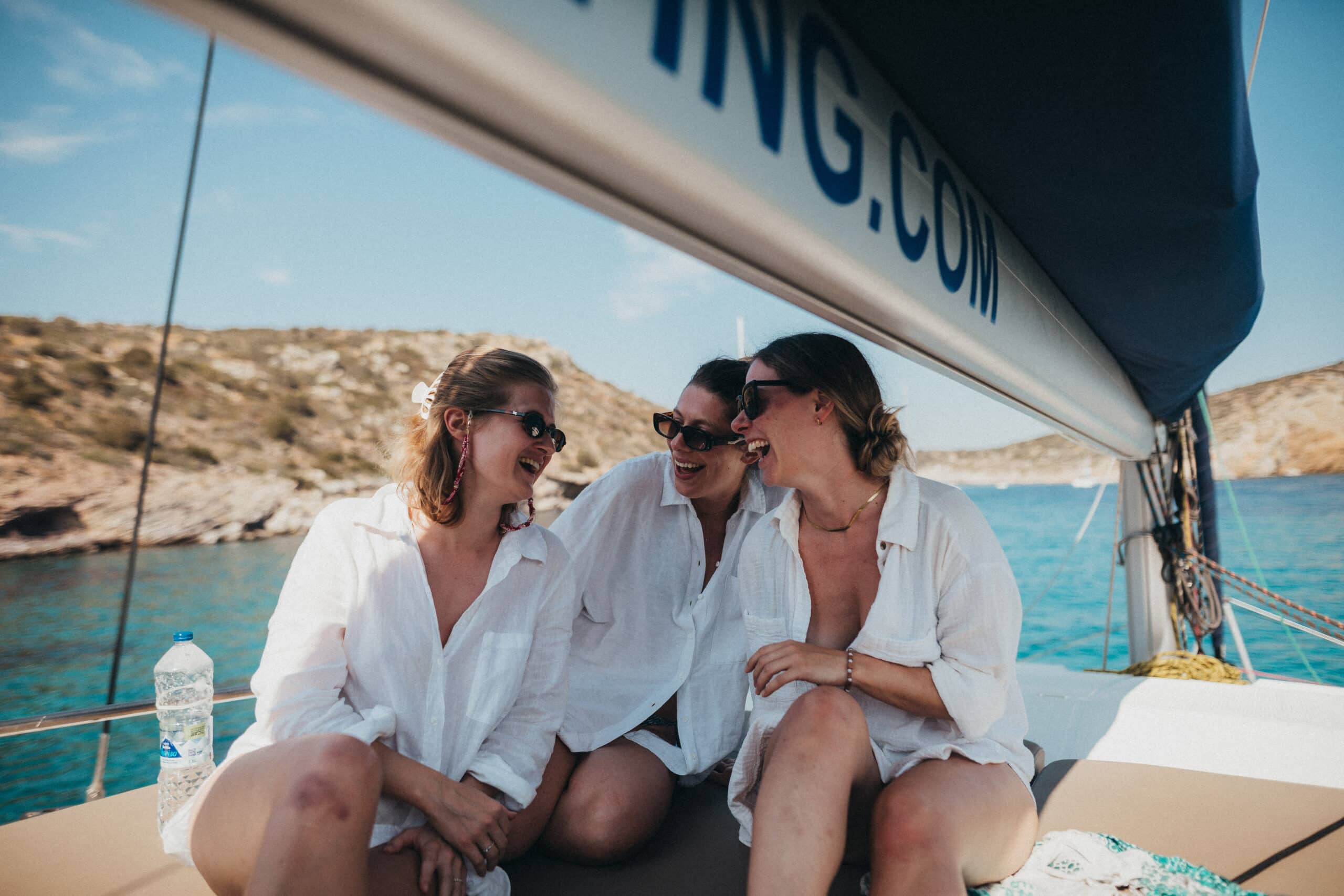 Segeltörns weltweit: Segeln, Spaß & neue Freunde | sailwithus